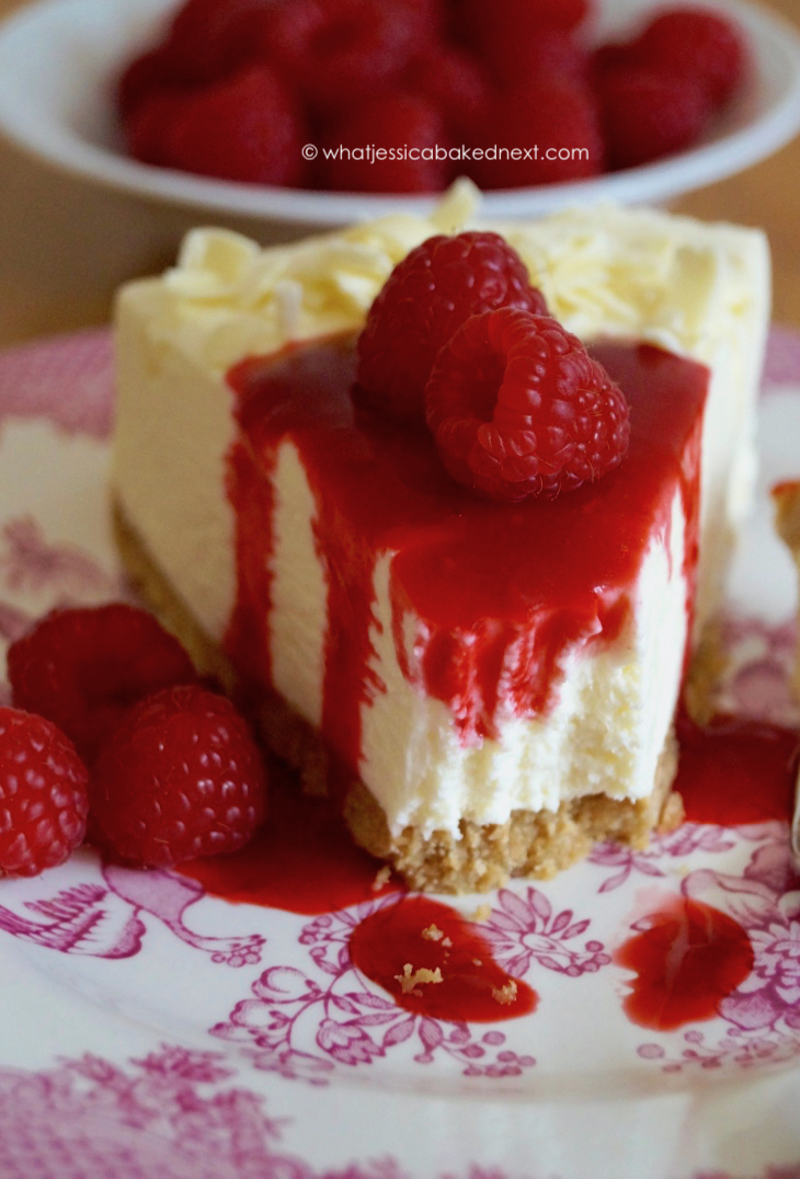 White Chocolate Cheesecake with Raspberry Coulis – What Jessica Baked Next