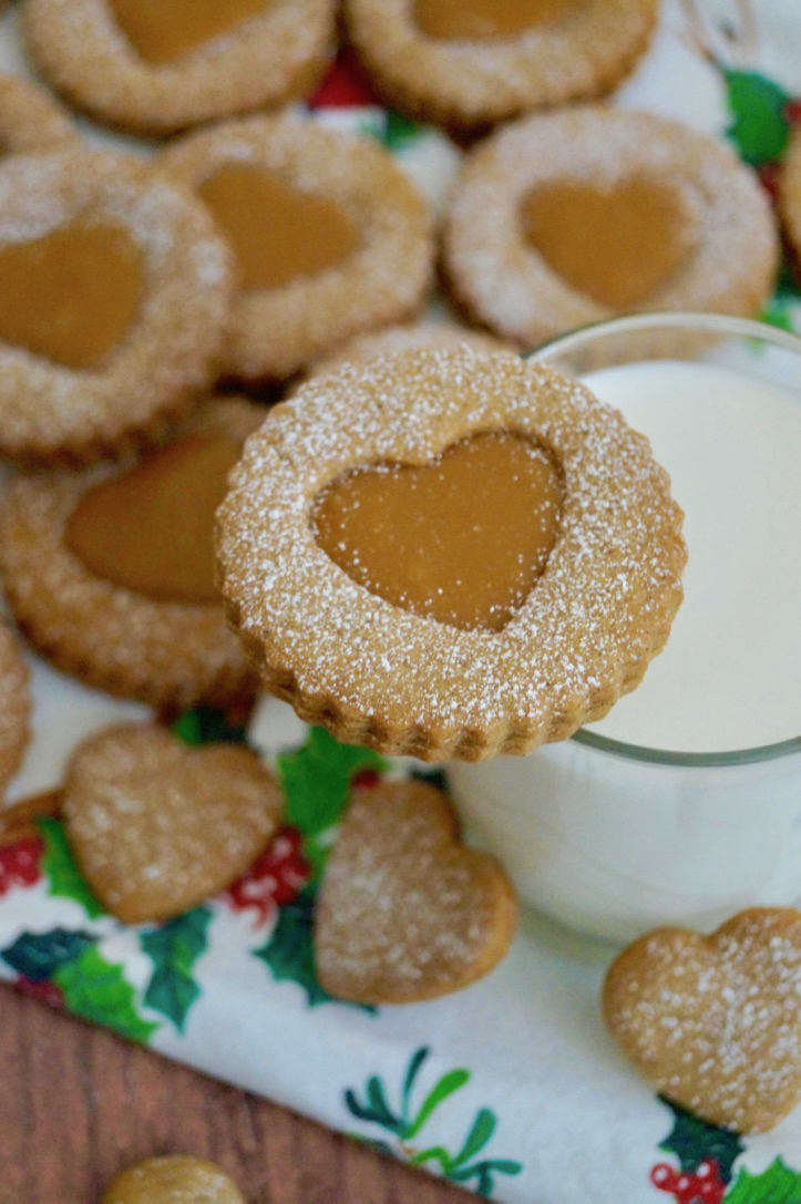 Gingerbread Caramel Dodgers – What Jessica Baked Next